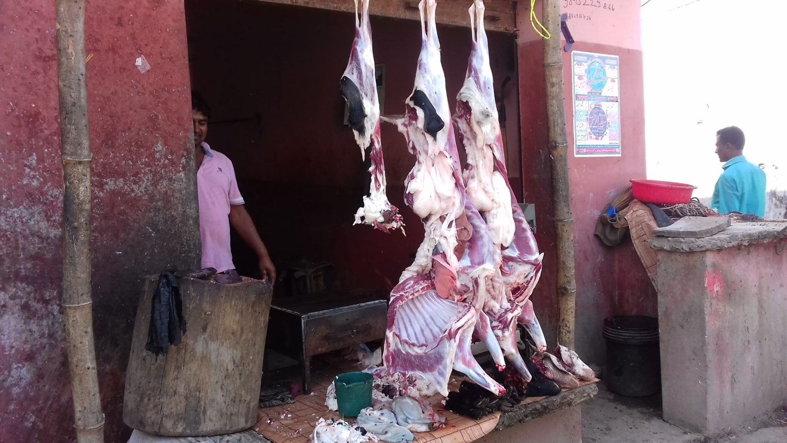 नयाँ बर्ष आइतबार परेकोले वीरगंजमा मासुको बिक्री कम