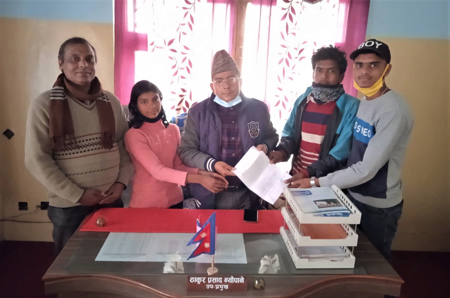 ८ बुंदे मांग राख्दै बाल सञ्जालहरुद्धारा जिप्रकामा ज्ञापन