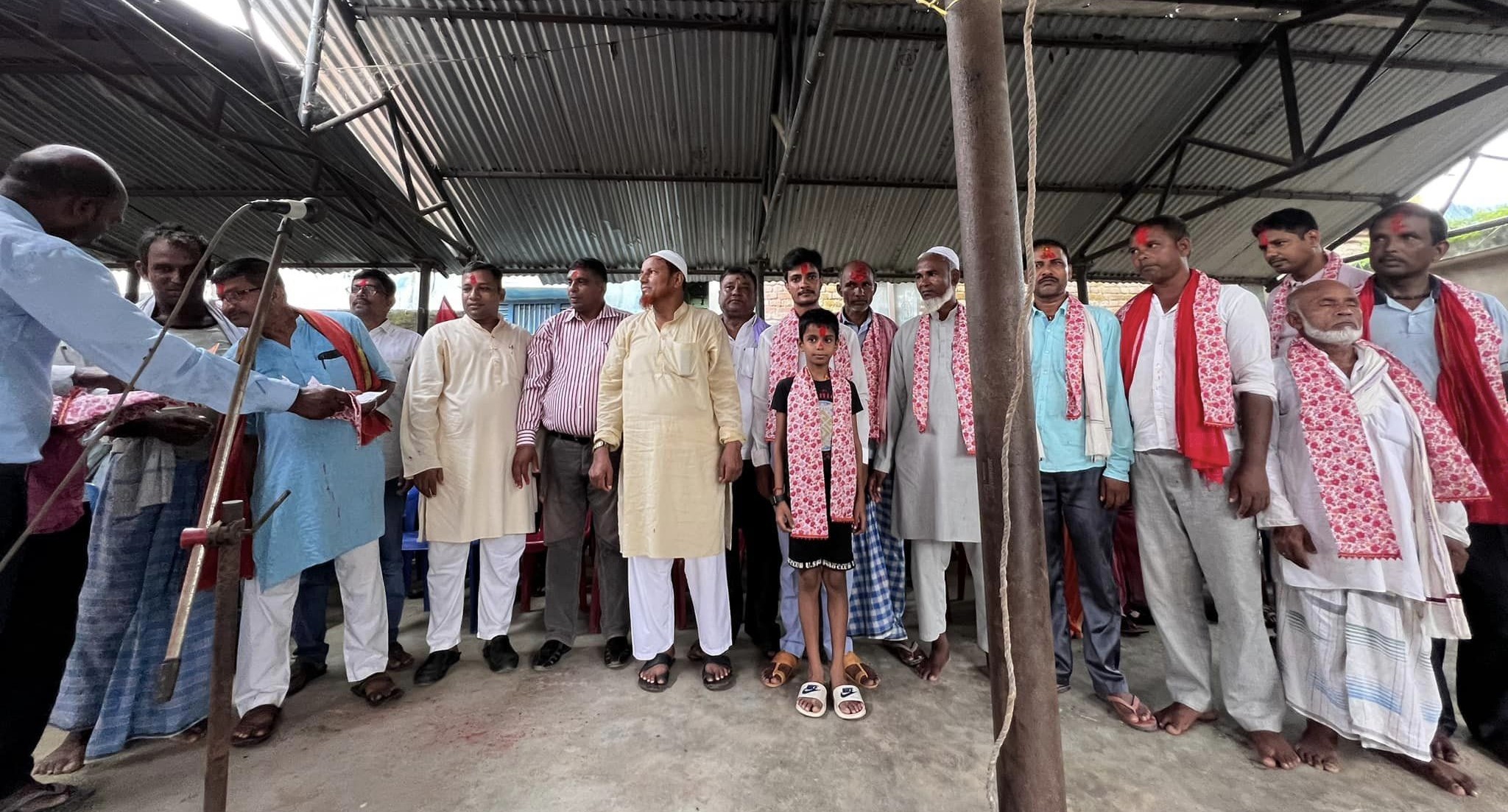 जगरनाथपुरमा एमालेकाे पार्टी प्रबेश कार्यक्रम सम्पन्न